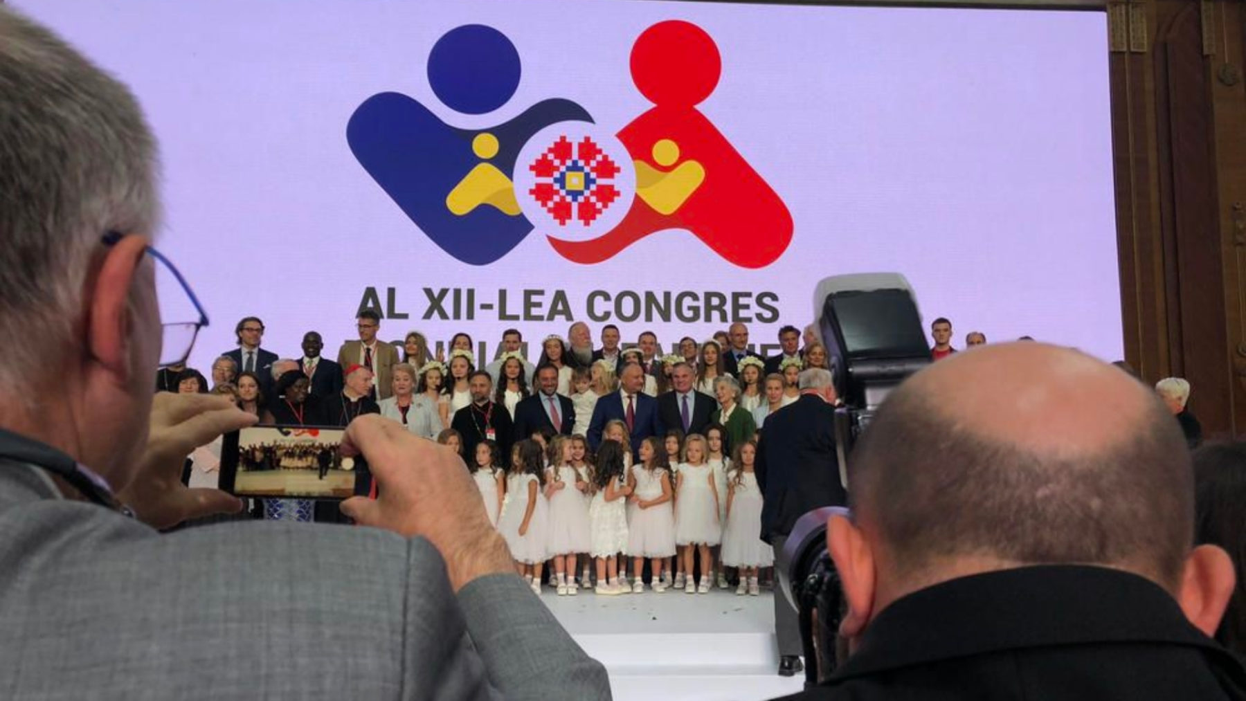 For Christian conservatives, ‘sinners’ are essential allies - Coda Story