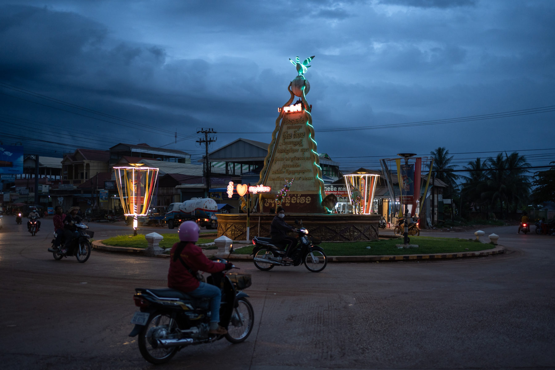 Khmer Rouge myths still reign in northern Cambodia - Coda Story