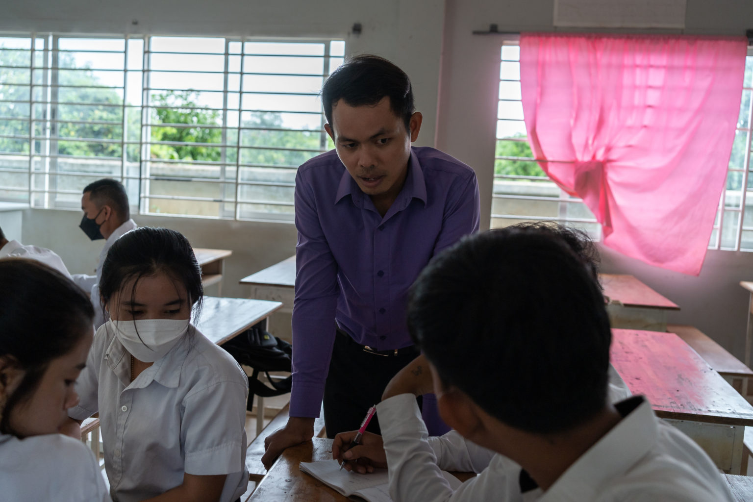 Khmer Rouge myths still reign in northern Cambodia - Coda Story