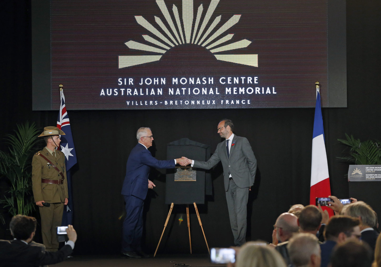 Australia searches for national identity in the trenches of WWI - Coda ...